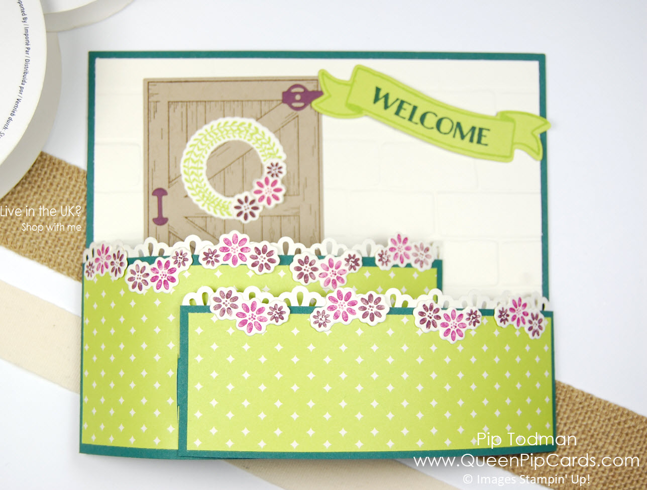 Are You Feeling Bendy Today? Curved Card Idea - Queen Pip Cards